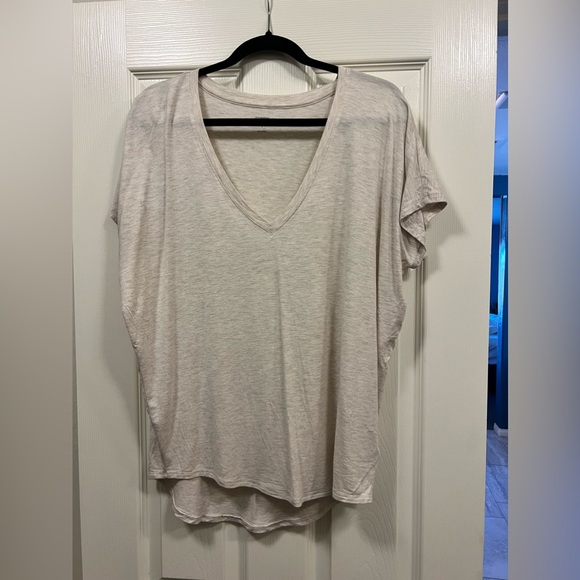 Express | Tops | Relaxed Fit Tshirt | Poshmark
